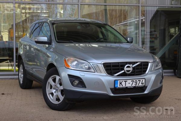 Grey Volvo XC60 2009 in Riga, with an engine capacity of 2.40 L and mileage of 0 thousand km for 5995 €, photo 3 on AUTOMOTO.COM.LV