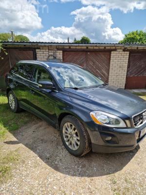 Pelēks Volvo XC60 2009 Madona, ar dzinēja tilpumu 2.40 L un nobraukumu 312 tūkst. km par 8950 €, foto 6 vietnē AUTOMOTO.COM.LV