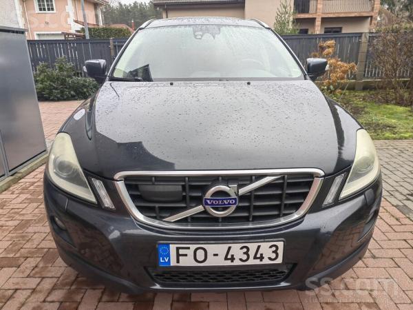 Pelēks Volvo XC60 2009 Rīga, ar dzinēja tilpumu 2.40 L un nobraukumu 370 tūkst. km par 6000 €, foto 5 vietnē AUTOMOTO.COM.LV
