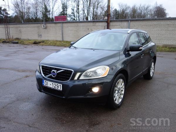 Pelēks Volvo XC60 2009 Rīga, ar dzinēja tilpumu 2.40 L un nobraukumu 0 tūkst. km par 6750 €, foto 2 vietnē AUTOMOTO.COM.LV
