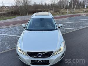 Grey Volvo XC60 2009 in Jelgava, with an engine capacity of 2.40 L and mileage of 0 thousand km for 9150 €, photo 3 on AUTOMOTO.COM.LV