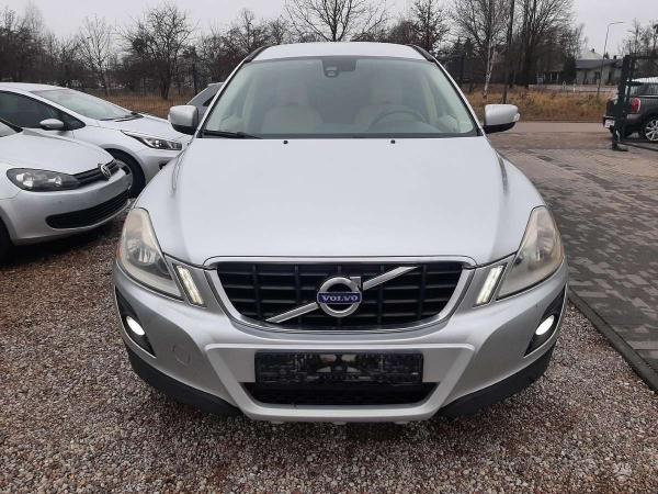 Pelēks Volvo XC60 2009 Kauņa, ar dzinēja tilpumu 2.40 L un nobraukumu 240 tūkst. km par 8250 €, foto 5 vietnē AUTOMOTO.COM.LV