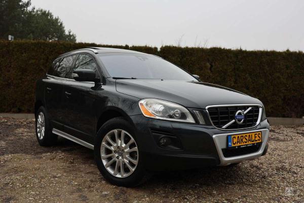 Grey Volvo XC60 2009 in Alytus, with an engine capacity of 2.40 L and mileage of 283 thousand km for 8950 €, photo 2 on AUTOMOTO.COM.LV
