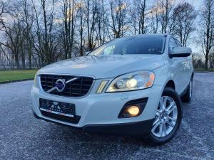 Grey Volvo XC60 2009 in Siauliai, with an engine capacity of 2.40 L and mileage of 179 thousand km for 8800 €, photo  on AUTOMOTO.COM.LV