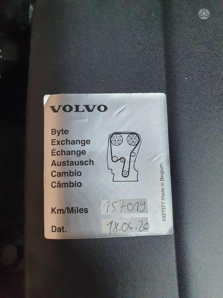 Pelēks Volvo XC60 2009 Šauļi, ar dzinēja tilpumu 2.40 L un nobraukumu 179 tūkst. km par 8800 €, foto 22 vietnē AUTOMOTO.COM.LV