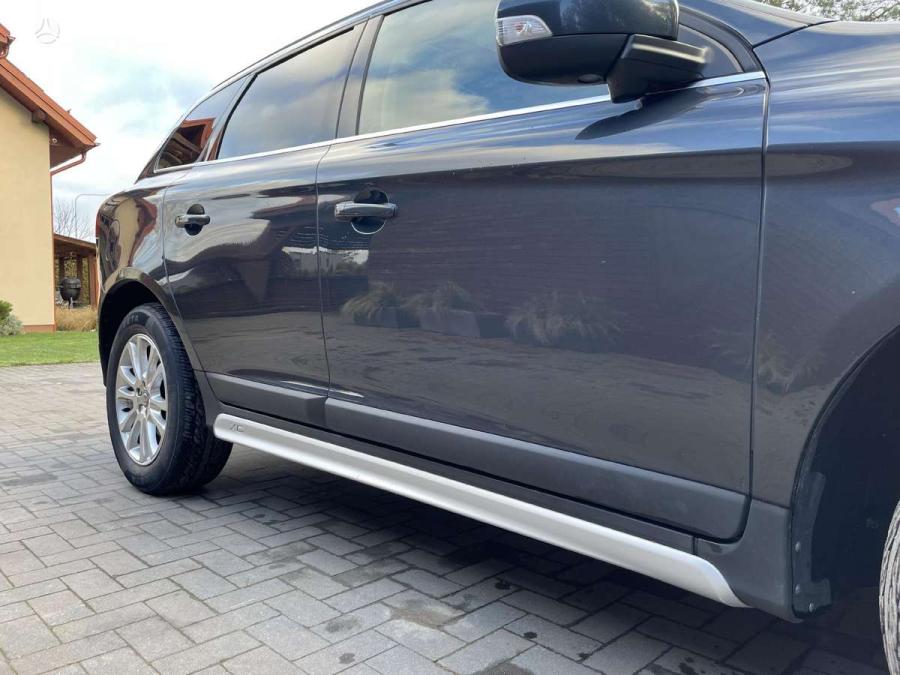 Pelēks Volvo XC60 2009 Druskininkai, ar dzinēja tilpumu 2.40 L un nobraukumu 274 tūkst. km par 8890 €, foto 7 vietnē AUTOMOTO.COM.LV