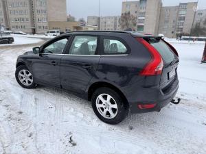 Pelēks Volvo XC60 2009 Ukmergė, ar dzinēja tilpumu 2.40 L un nobraukumu 290 tūkst. km par 5850 €, foto 3 vietnē AUTOMOTO.COM.LV