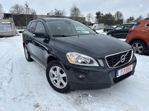 Pelēks Volvo XC60 2009 Alīta, ar dzinēja tilpumu 2.40 L un nobraukumu 245 tūkst. km par 7900 €, foto 2 vietnē AUTOMOTO.COM.LV
