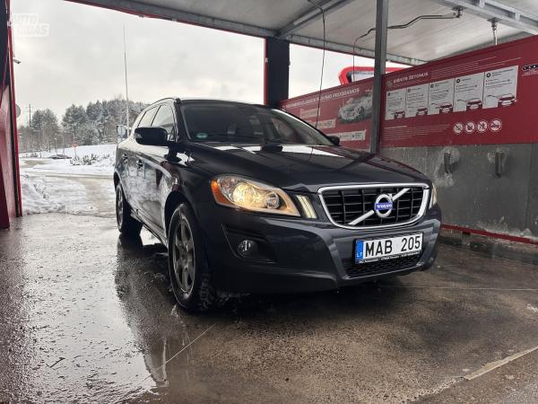 Pelēks Volvo XC60 2009 Viļņa, ar dzinēja tilpumu 2.40 L un nobraukumu 227 tūkst. km par 5890 €, foto 3 vietnē AUTOMOTO.COM.LV
