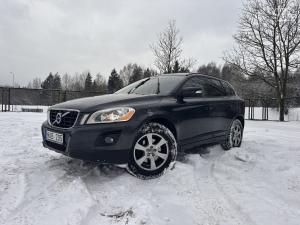 Grey Volvo XC60 2009 in Vilnius, with an engine capacity of 2.40 L and mileage of 227 thousand km for 5890 €, photo 9 on AUTOMOTO.COM.LV