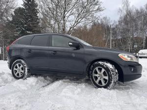 Grey Volvo XC60 2009 in Vilnius, with an engine capacity of 2.40 L and mileage of 227 thousand km for 5890 €, photo 13 on AUTOMOTO.COM.LV