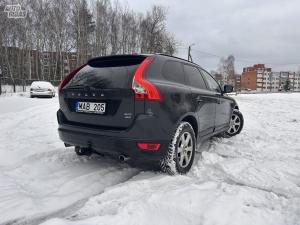 Grey Volvo XC60 2009 in Vilnius, with an engine capacity of 2.40 L and mileage of 227 thousand km for 5890 €, photo 15 on AUTOMOTO.COM.LV