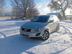 Pelēks Volvo XC60 2009 Telšiai, ar dzinēja tilpumu 2.40 L un nobraukumu 2731 tūkst. km par 8550 €, foto 13 vietnē AUTOMOTO.COM.LV