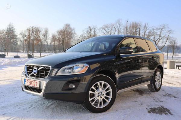Grey Volvo XC60 2009 in Alytus, with an engine capacity of 2.40 L and mileage of 283 thousand km for 8800 €, photo 1 on AUTOMOTO.COM.LV