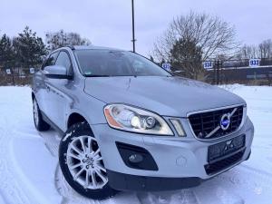 Pelēks Volvo XC60 2009 Alīta, ar dzinēja tilpumu 2.40 L un nobraukumu 277 tūkst. km par 7950 €, foto 5 vietnē AUTOMOTO.COM.LV