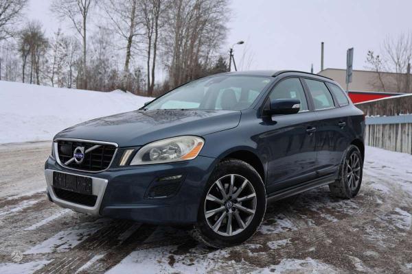 Grey Volvo XC60 2009 in Alytus, with an engine capacity of 2.40 L and mileage of 295 thousand km for 5950 €, photo 1 on AUTOMOTO.COM.LV