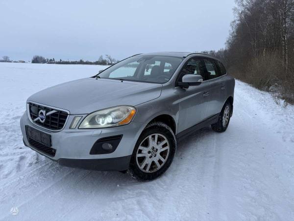 Pelēks Volvo XC60 2009 Ukmergė, ar dzinēja tilpumu 2.40 L un nobraukumu 448 tūkst. km par 7000 €, foto 1 vietnē AUTOMOTO.COM.LV