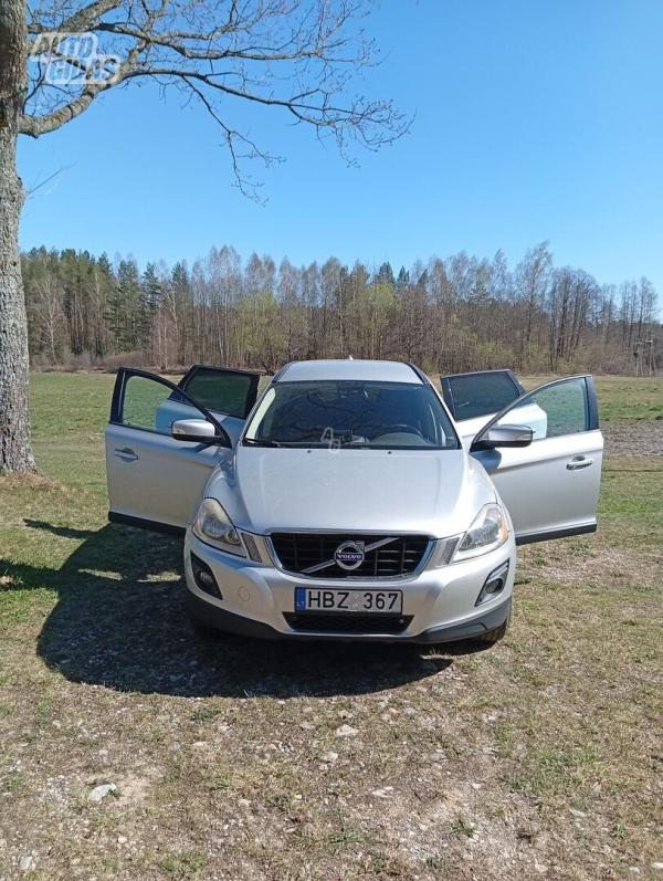 Grey Volvo XC60 2009 in Kazlu Ruda, with an engine capacity of 2.40 L and mileage of 400 thousand km for 4800 €, photo 6 on AUTOMOTO.COM.LV