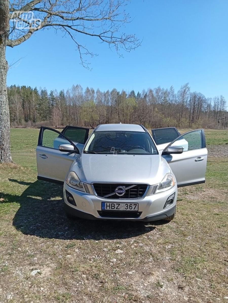 Pelēks Volvo XC60 2009 Kazlų Rūda, ar dzinēja tilpumu 2.40 L un nobraukumu 400 tūkst. km par 4800 €, foto 7 vietnē AUTOMOTO.COM.LV