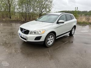 Grey Volvo XC60 2009 in Kaunas, with an engine capacity of 2.40 L and mileage of 383 thousand km for 5750 €, photo 3 on AUTOMOTO.COM.LV