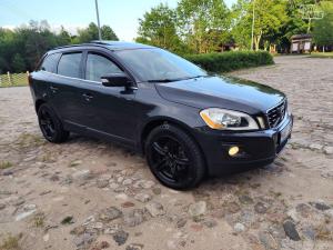 Grey Volvo XC60 2009 in Telschi, with an engine capacity of 2.40 L and mileage of 308 thousand km for 4750 €, photo 4 on AUTOMOTO.COM.LV
