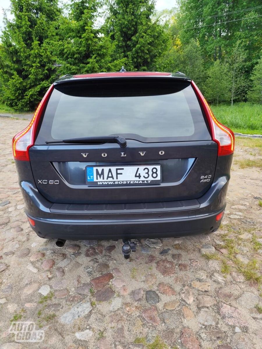 Grey Volvo XC60 2009 in Telschi, with an engine capacity of 2.40 L and mileage of 308 thousand km for 4750 €, photo 7 on AUTOMOTO.COM.LV