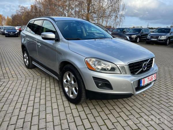 Pelēks Volvo XC60 2009 Talsi, ar dzinēja tilpumu 2.40 L un nobraukumu 251 tūkst. km par 9770 €, foto 2 vietnē AUTOMOTO.COM.LV