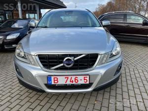 Grey Volvo XC60 2009 in Talsi, with an engine capacity of 2.40 L and mileage of 251 thousand km for 9770 €, photo 4 on AUTOMOTO.COM.LV