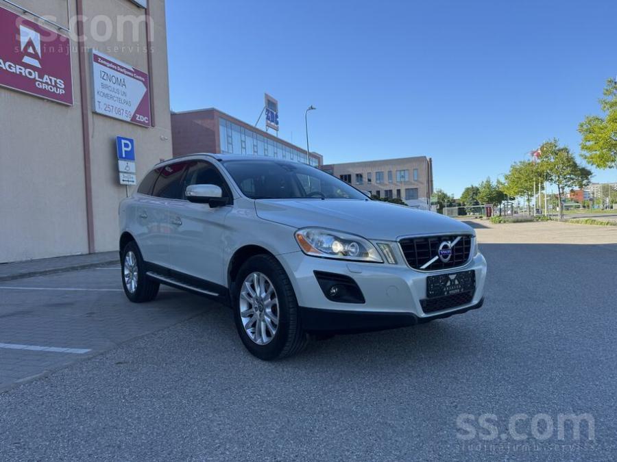 Pelēks Volvo XC60 2009 Jelgava, ar dzinēja tilpumu 2.40 L un nobraukumu 0 tūkst. km par 8750 €, foto 3 vietnē AUTOMOTO.COM.LV