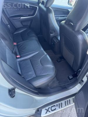 Pelēks Volvo XC60 2009 Jelgava, ar dzinēja tilpumu 2.40 L un nobraukumu 0 tūkst. km par 8750 €, foto 16 vietnē AUTOMOTO.COM.LV
