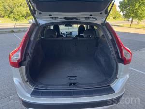 Pelēks Volvo XC60 2009 Jelgava, ar dzinēja tilpumu 2.40 L un nobraukumu 0 tūkst. km par 8750 €, foto 18 vietnē AUTOMOTO.COM.LV