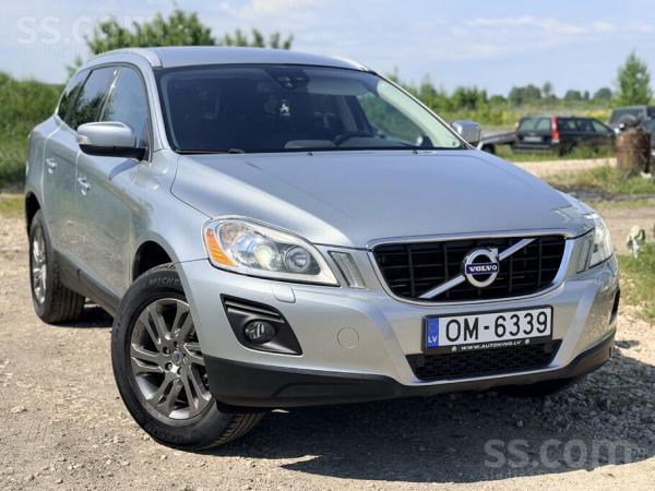 Pelēks Volvo XC60 2009 Rīga, ar dzinēja tilpumu 2.40 L un nobraukumu 230 tūkst. km par 9500 €, foto 1 vietnē AUTOMOTO.COM.LV