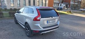 Grey Volvo XC60 2009 in Bauska, with an engine capacity of 2.40 L and mileage of 430 thousand km for 7500 €, photo 5 on AUTOMOTO.COM.LV