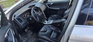 Grey Volvo XC60 2009 in Bauska, with an engine capacity of 2.40 L and mileage of 430 thousand km for 7500 €, photo 8 on AUTOMOTO.COM.LV