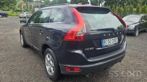 Grey Volvo XC60 2009 in Riga, with an engine capacity of 2.40 L and mileage of 251 thousand km for 6500 €, photo 5 on AUTOMOTO.COM.LV