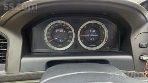 Grey Volvo XC60 2009 in Riga, with an engine capacity of 2.40 L and mileage of 251 thousand km for 6500 €, photo 11 on AUTOMOTO.COM.LV