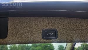 Grey Volvo XC60 2009 in Riga, with an engine capacity of 2.40 L and mileage of 251 thousand km for 6500 €, photo 14 on AUTOMOTO.COM.LV