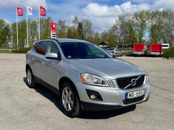Grey Volvo XC60 2009 in Riga, with an engine capacity of 2.40 L and mileage of 0 thousand km for 8300 €, photo 3 on AUTOMOTO.COM.LV