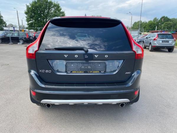 Grey Volvo XC60 2009 in Riga, with an engine capacity of 2.40 L and mileage of 265 thousand km for 9650 €, photo 6 on AUTOMOTO.COM.LV