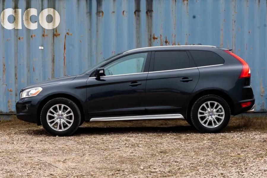 Pelēks Volvo XC60 2009 Rīga, ar dzinēja tilpumu 2.40 L un nobraukumu 360 tūkst. km par 7995 €, foto 12 vietnē AUTOMOTO.COM.LV