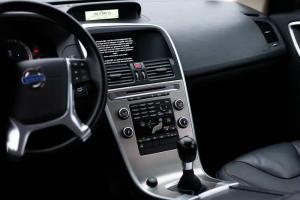 Pelēks Volvo XC60 2009 Rīga, ar dzinēja tilpumu 2.40 L un nobraukumu 360 tūkst. km par 7995 €, foto 27 vietnē AUTOMOTO.COM.LV