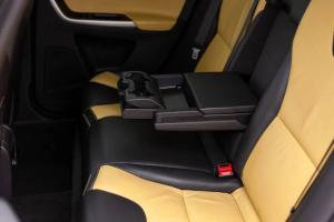 Pelēks Volvo XC60 2009 Rīga, ar dzinēja tilpumu 2.40 L un nobraukumu 249 tūkst. km par 8495 €, foto 14 vietnē AUTOMOTO.COM.LV
