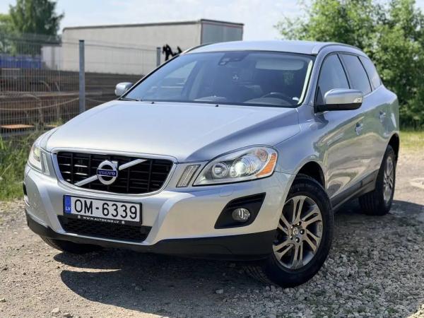 Pelēks Volvo XC60 2009 Rīga, ar dzinēja tilpumu 2.40 L un nobraukumu 230 tūkst. km par 9500 €, foto 3 vietnē AUTOMOTO.COM.LV
