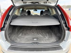 Pelēks Volvo XC60 2009 Rīga, ar dzinēja tilpumu 2.40 L un nobraukumu 230 tūkst. km par 9500 €, foto 6 vietnē AUTOMOTO.COM.LV