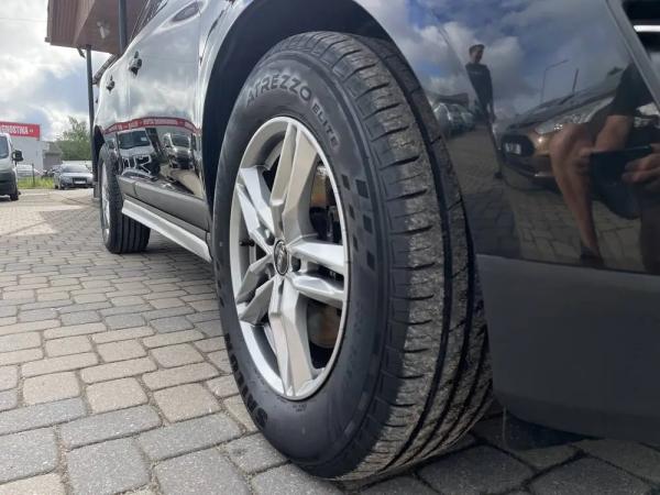 Pelēks Volvo XC60 2009 Talsi, ar dzinēja tilpumu 2.40 L un nobraukumu 286 tūkst. km par 6300 €, foto 10 vietnē AUTOMOTO.COM.LV