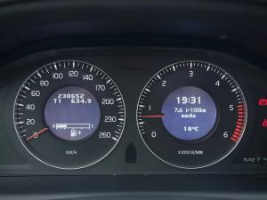 Серый Вольво ХС60 2009 в Елгава, объемом двигателя 2.40 л и пробегом 231 тыс. км за 6750 €, фото 18 на AUTOMOTO.COM.LV