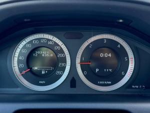 Серый Вольво ХС60 2009 в Резекне, объемом двигателя 2.40 л и пробегом 303 тыс. км за 8990 €, фото 19 на AUTOMOTO.COM.LV