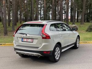 Grey Volvo XC60 2009 in Riga, with an engine capacity of 2.40 L and mileage of 235 thousand km for 8700 €, photo 5 on AUTOMOTO.COM.LV