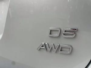 Grey Volvo XC60 2009 in Riga, with an engine capacity of 2.40 L and mileage of 235 thousand km for 8700 €, photo 25 on AUTOMOTO.COM.LV