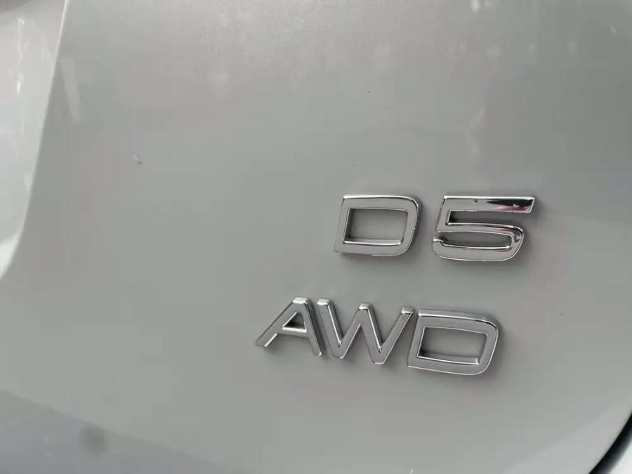 Grey Volvo XC60 2009 in Riga, with an engine capacity of 2.40 L and mileage of 235 thousand km for 8700 €, photo 25 on AUTOMOTO.COM.LV